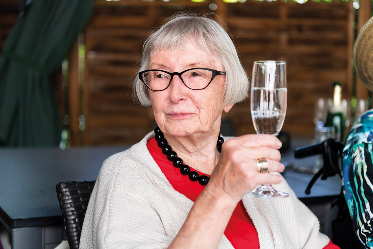 Herzliche Einladung zum Sommerfest im Seniorenzentrum Haus Reeshoop ...